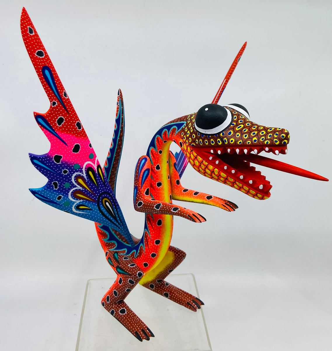 fun-dragon-milagros-seattle-863826_1200x1200.heic?v=1715389578