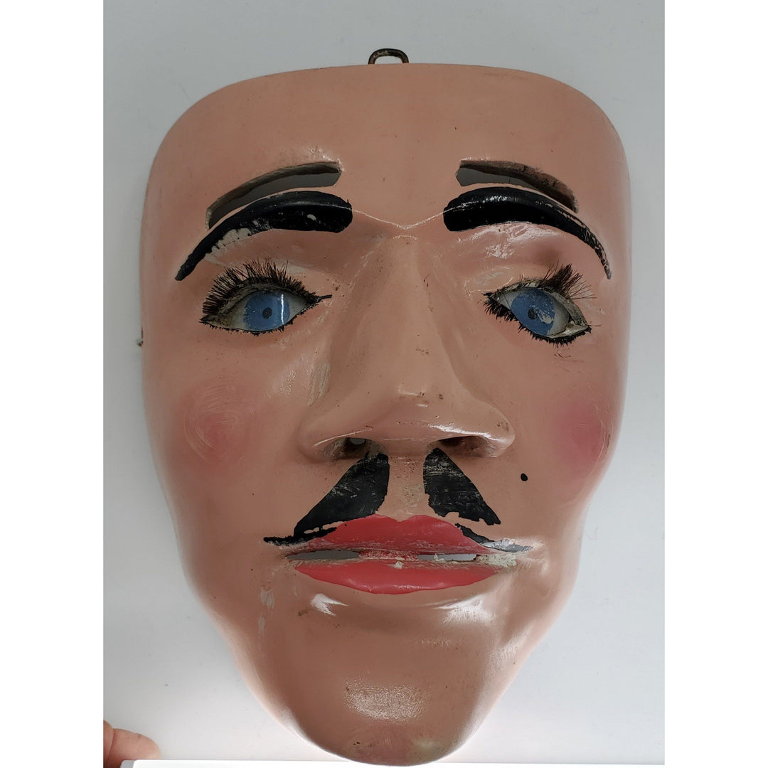 dandy mott mask